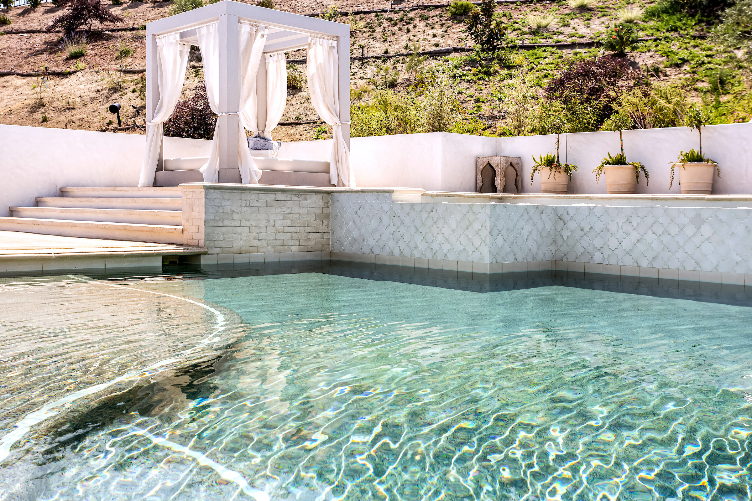 Luxury Pool Tile Trends: Design Solutions for High-End Projects
